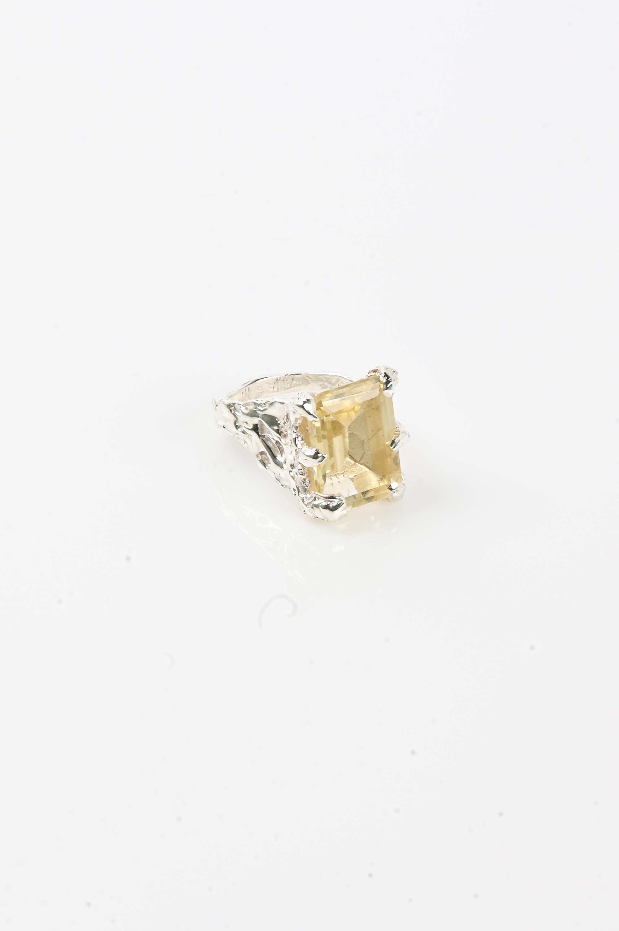 Nadia Ridiandries 'Arcadia' Ring With Yellow Sapphire